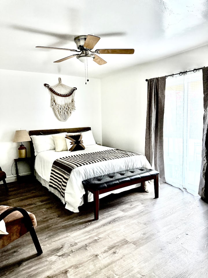 Casa Asturias: Room 3 - Palm Springs, CA