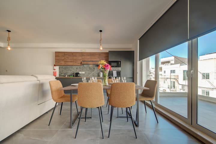 Kuya Suites / 5 Minutes To St. Julian's Centre - Valletta