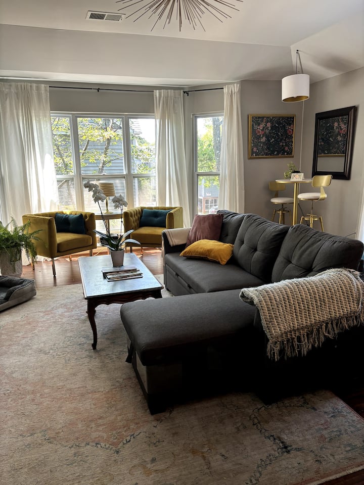 Cozy Uptown Condo - Charlotte