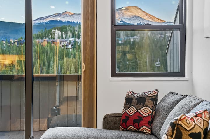Beaver Run Ski-in/ski-out Newly Remodeled - Breckenridge, CO