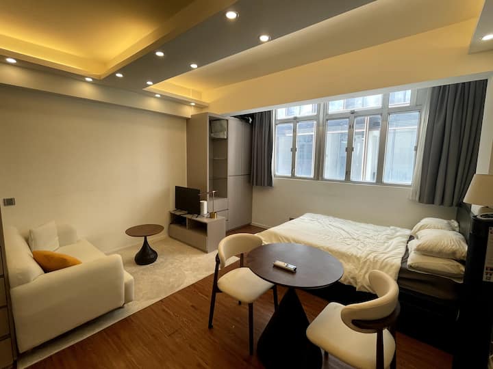 Charming Studio With Terrace In Sai Ying Pun - Hong Kong