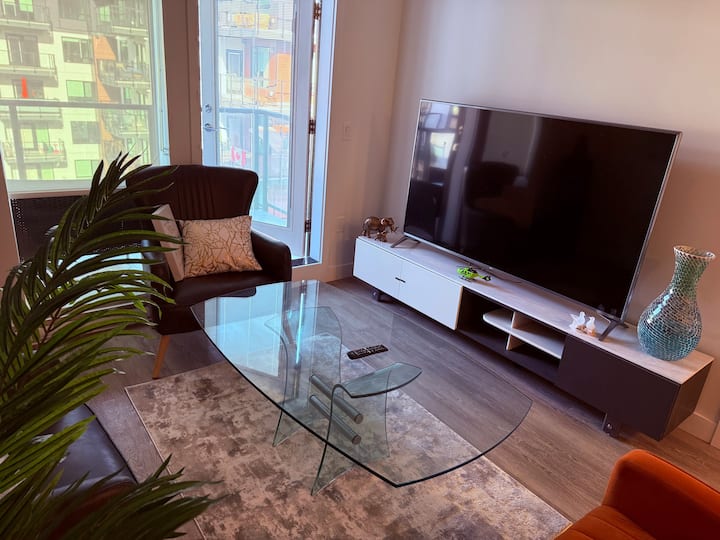 Ocean Oasis : Cozy Apartment With Balcony - Sidney