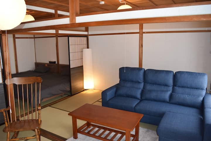 飛騨棲家 大門【幸慈庵】３Bedsroom・90㎡・朝食付・古い町近く・バス停前・観光拠点に最適 - Takayama