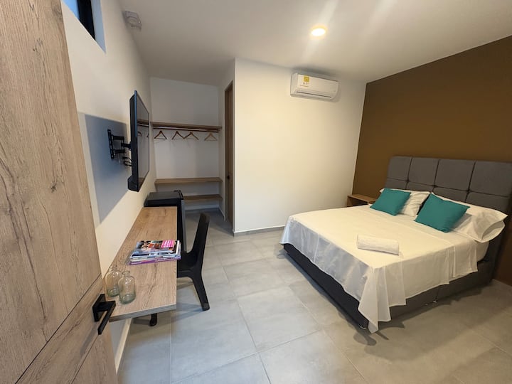 203 -Suite De Hotel Con Aire Sala Comedor Y Cocina - Florencia