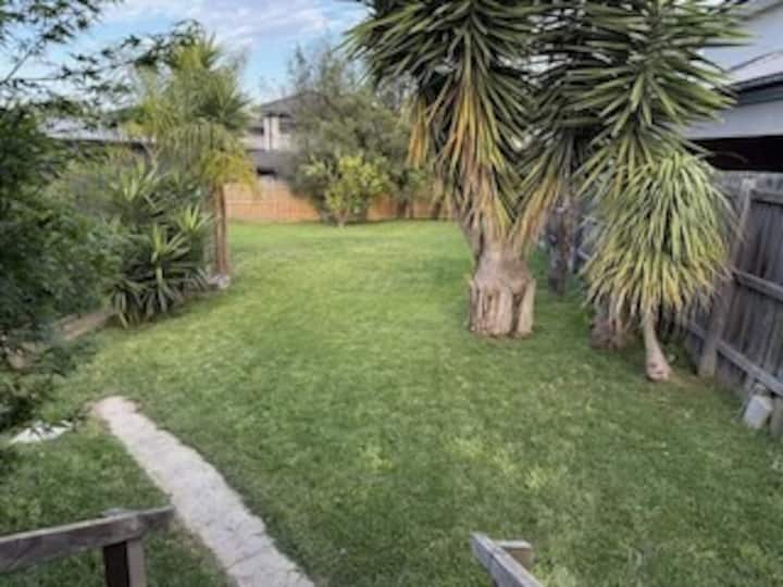 Victoria House - Dandenong Ranges