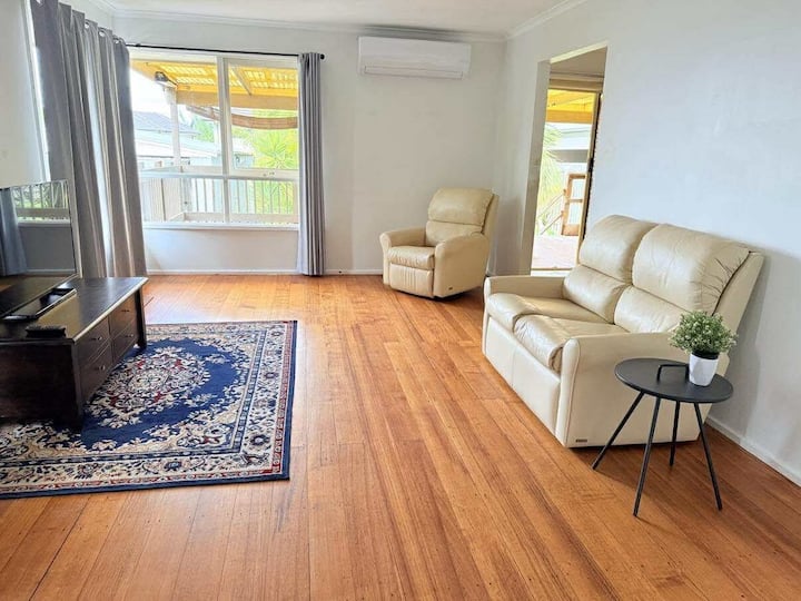 Victoria House - Lilydale