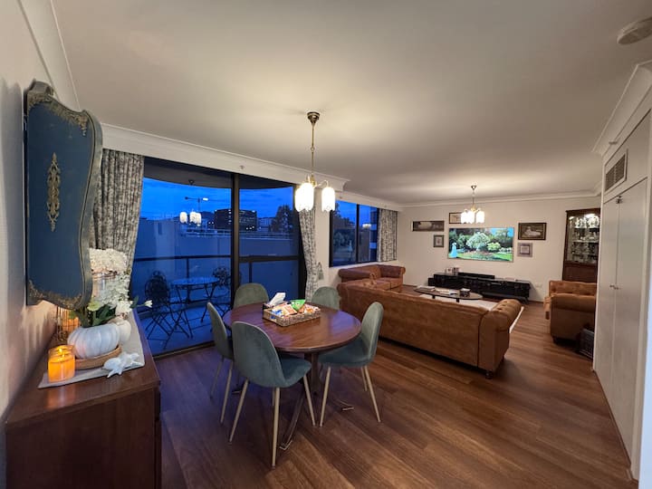 Garden Gallery · Tranquil Luxury Retreat - Canberra