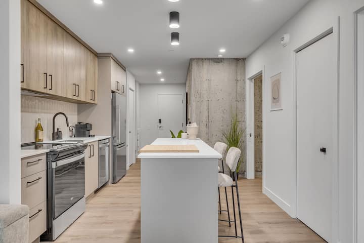 Initial | 202 Grande Allée | Montcalm - Levis