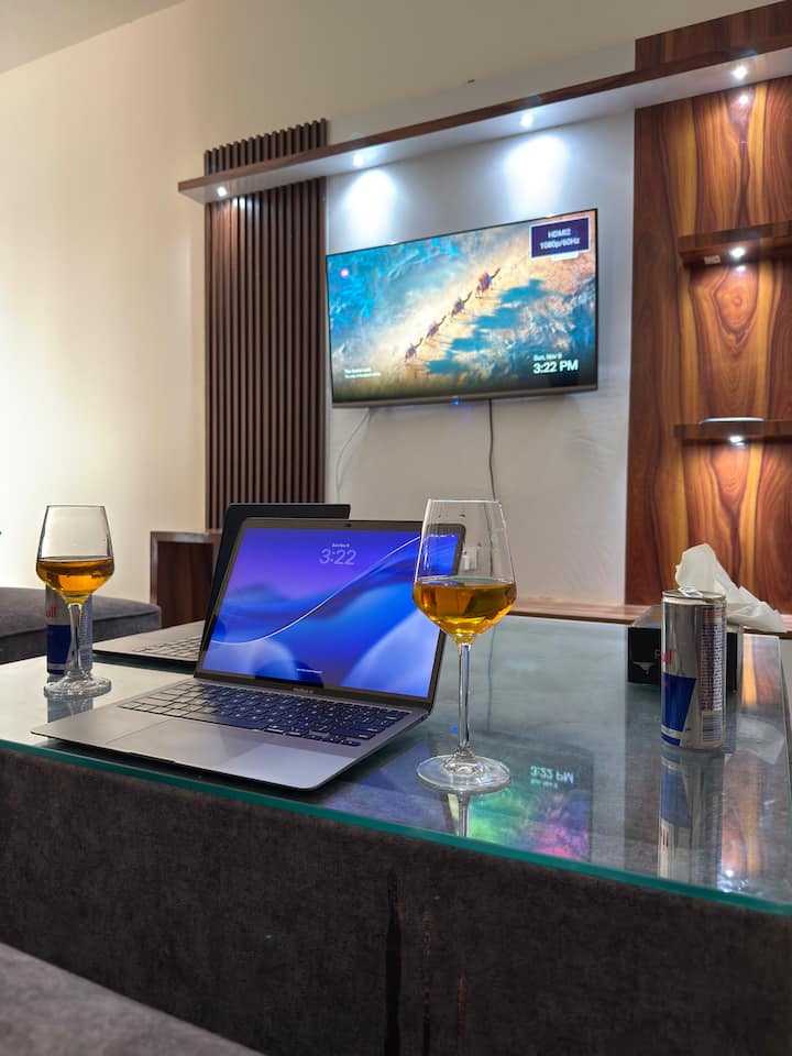 Modern, Spacious & Minimal 2bhk Apartment - Manesar