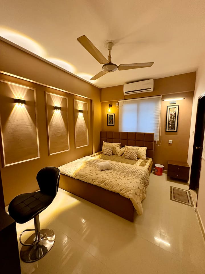 Cozy Beachside Studio | Dha Phase 6 | Private - Karachi