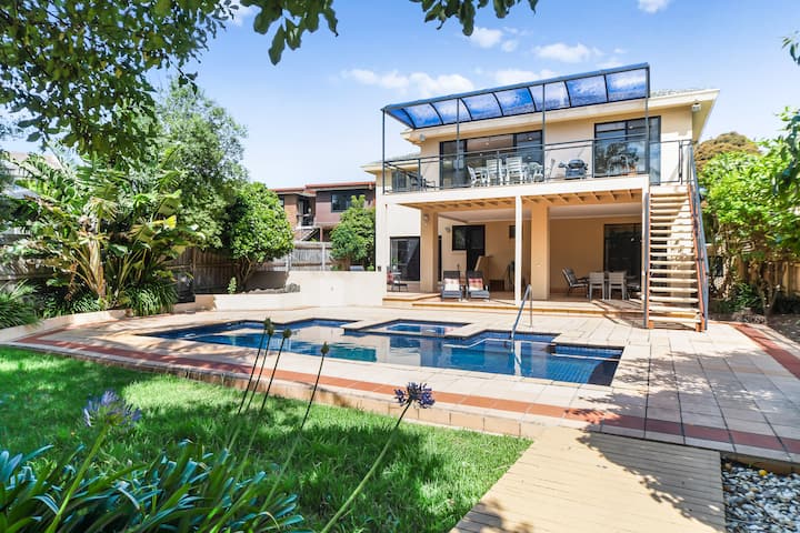 Coastal Haven With Bay Views - Mornington