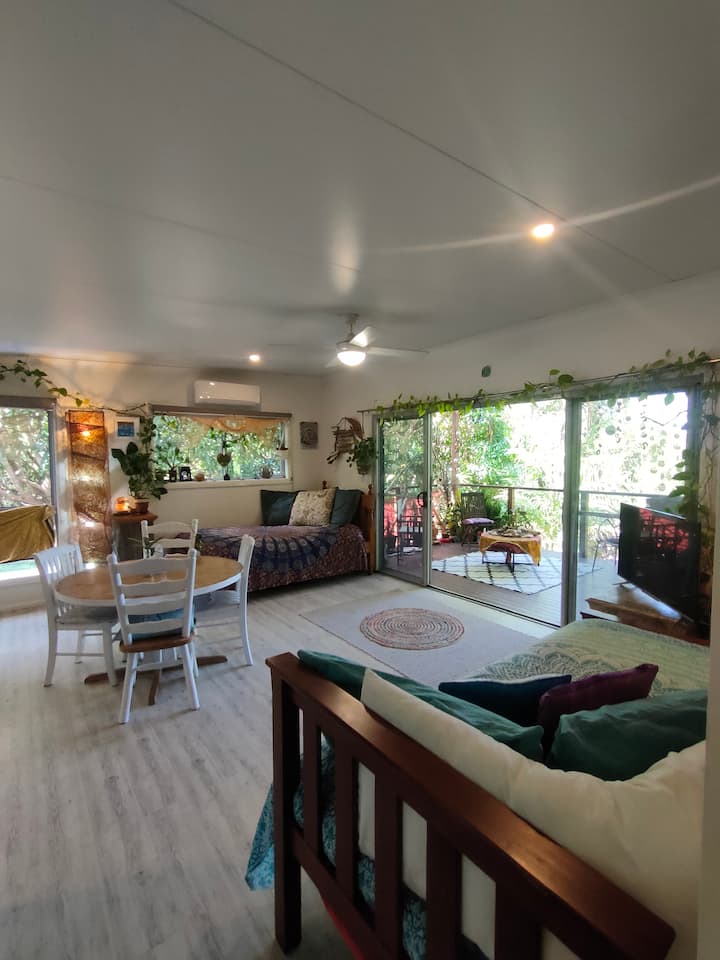 Awesome Forest House - 5 Min From Emerald Beach. - Emerald Beach