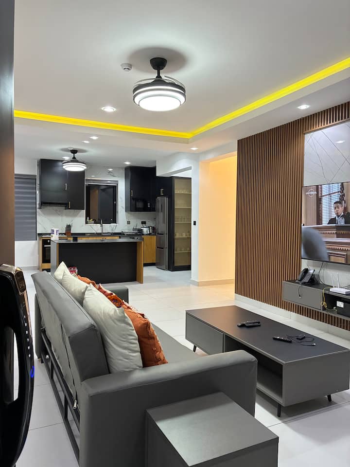 Sunset View Apartments (500-n) Ph Near Airport - Accra