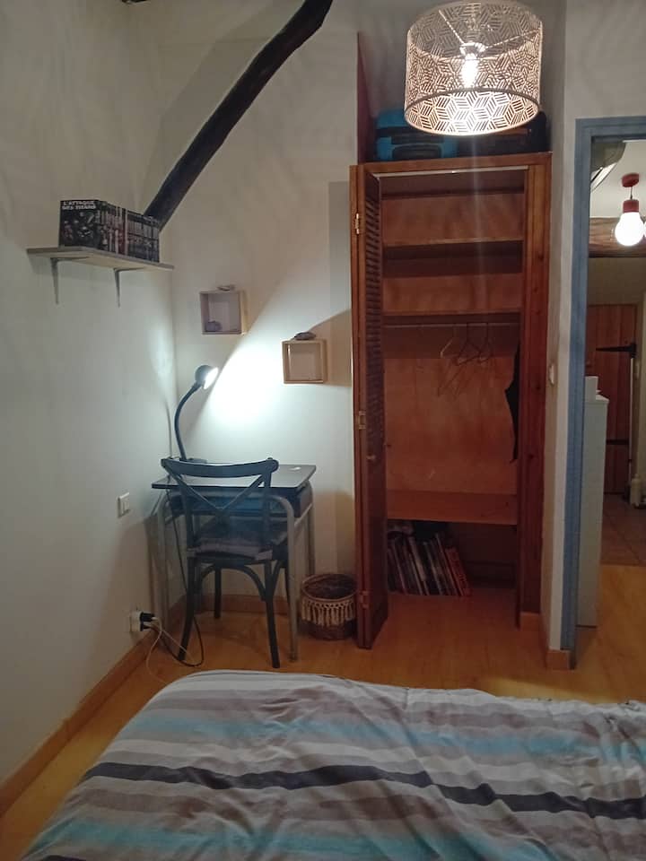 Chambre Cosy, Maison Familiale Au 2ème éTage - Moissac