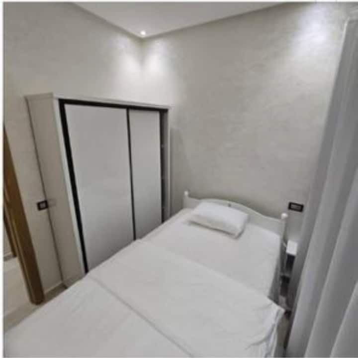 Chambre Privée, Propre, Calme Et Agréable. - Casablanca