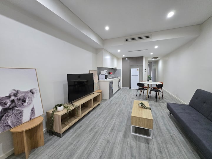 Camperdown One 01 Close To Bus Stop And Syd Cbd - 시드니