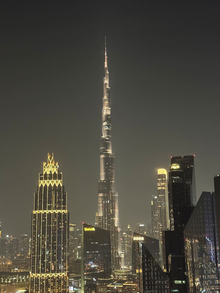 Difc Sky-view 2br — Luxe City & Marina Views - Dubai