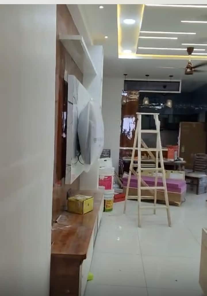 Patel's Stay @ Agora City Center - Vadodara