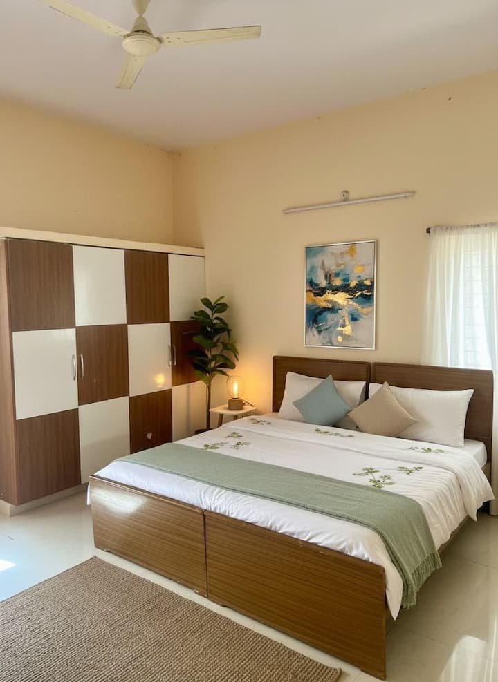 Fully Equipped Dream 1bhk: Near Isb & Wipro Circle - Hyderabad