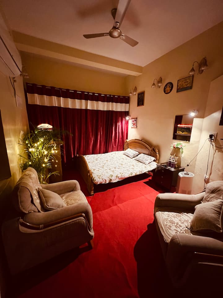 Couple Friendly Cozy Room | Peaceful Stay. - Patna