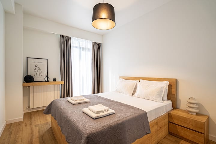 Cozy 1-bedroom Apartment Near Metro & City Center - Tbilisi