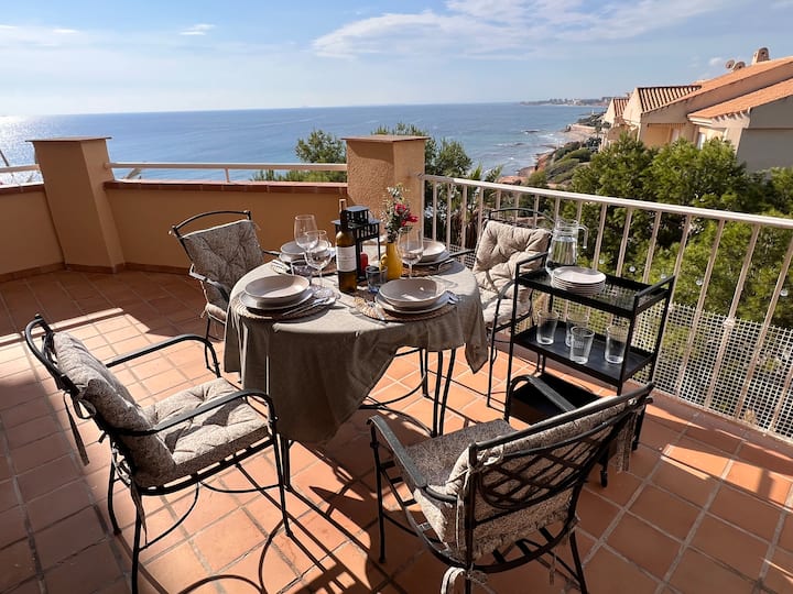 La Terraza Roja, The Red Terrace, Dream Holidays - La Zenia