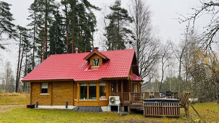 Upea Mökki Järven Lähellä, Sauna & Ulkoporeallas - Sammatti