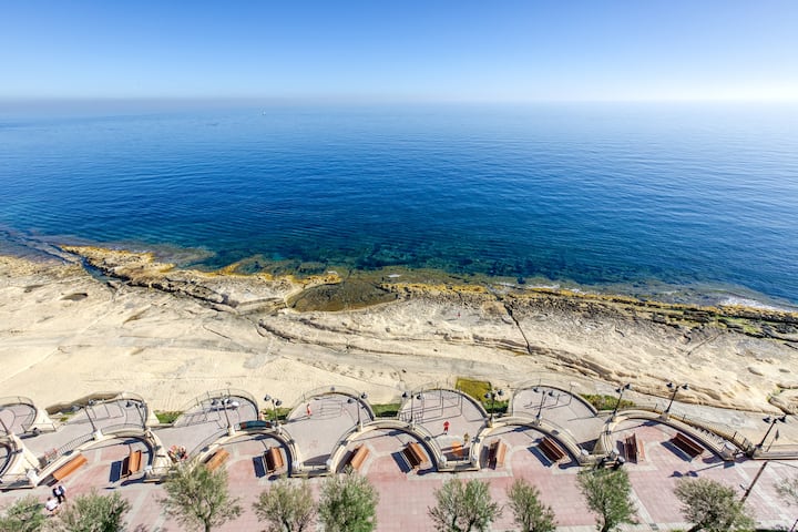 De Redin Seafront Suites / Sea Front / Ocean Views - Malta