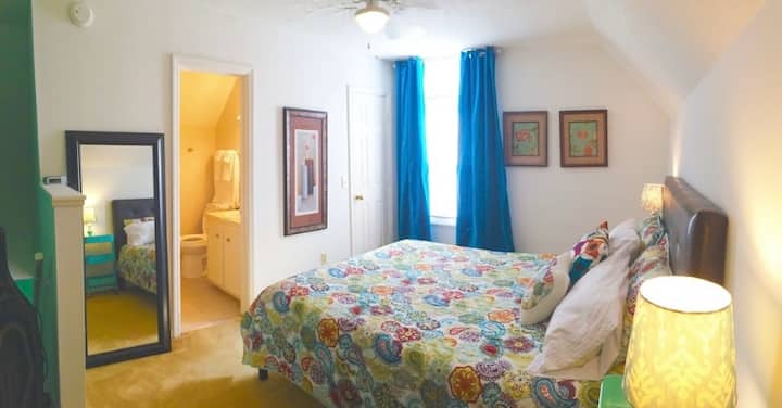 Central Columbia Get-away - Columbia, SC