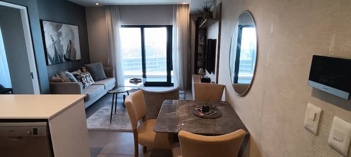 Stylish Ocean-view Apartment At Radisson Blu - Umhlanga