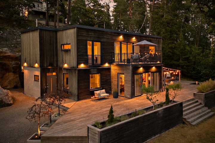 Drömvilla Med Spa & Bastu Intill Naturen - Suecia