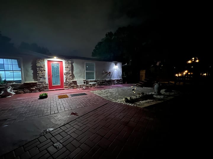 Cozy Country House - Wesley Chapel, FL