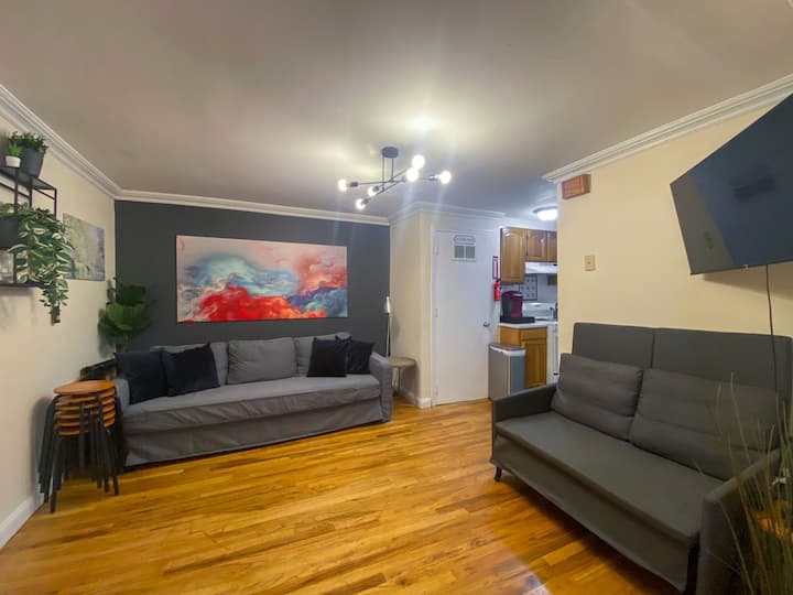 3br/2ba + Backyard + Near Path - 