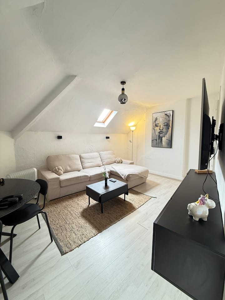 Elegant Stay In Châtelain – Ixelles - Bruselas, Bélgica