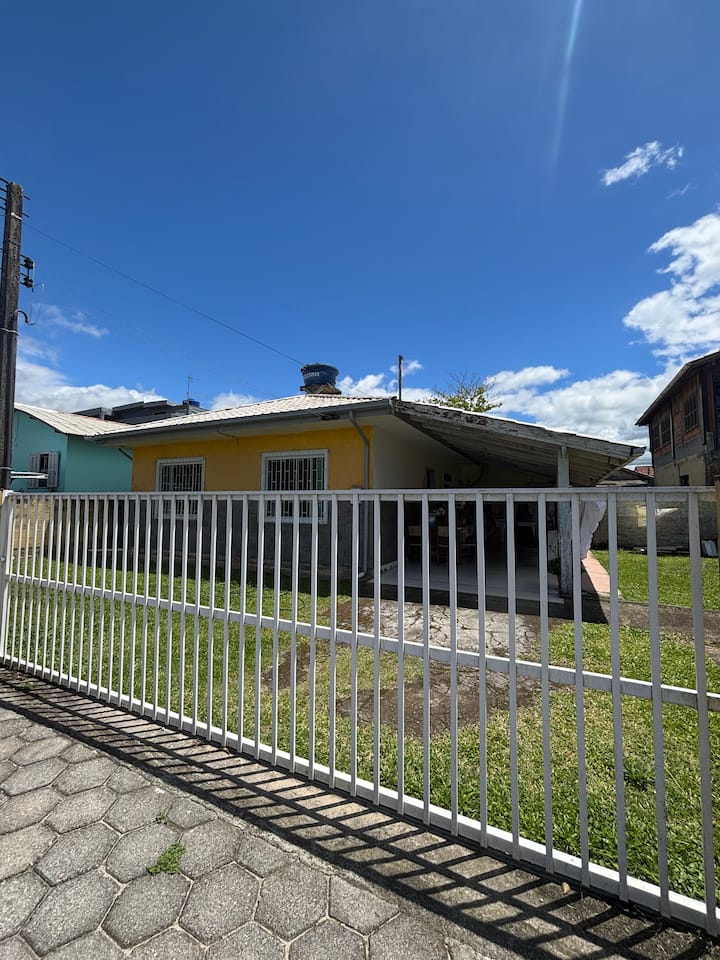 Casa A 5 Minutos Da Praia - Garopaba