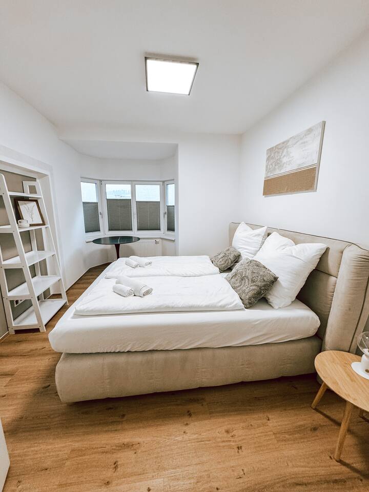 P9 - Stilvolles Und Zentrales Apartment, Parkplatz - Passau