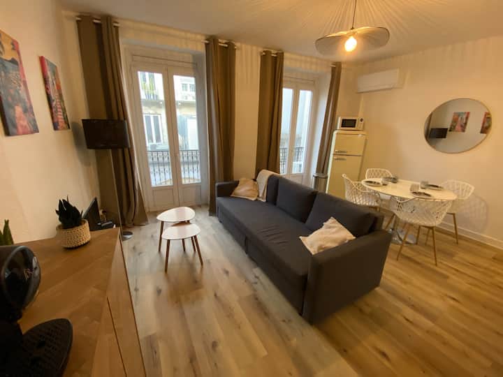 Appartement En Plein Centre-ville - Clermont-Ferrand