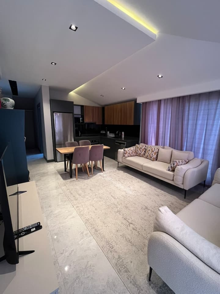 A Stellar 3+1 Apartment In A Quiet Neighborhood - Alanya