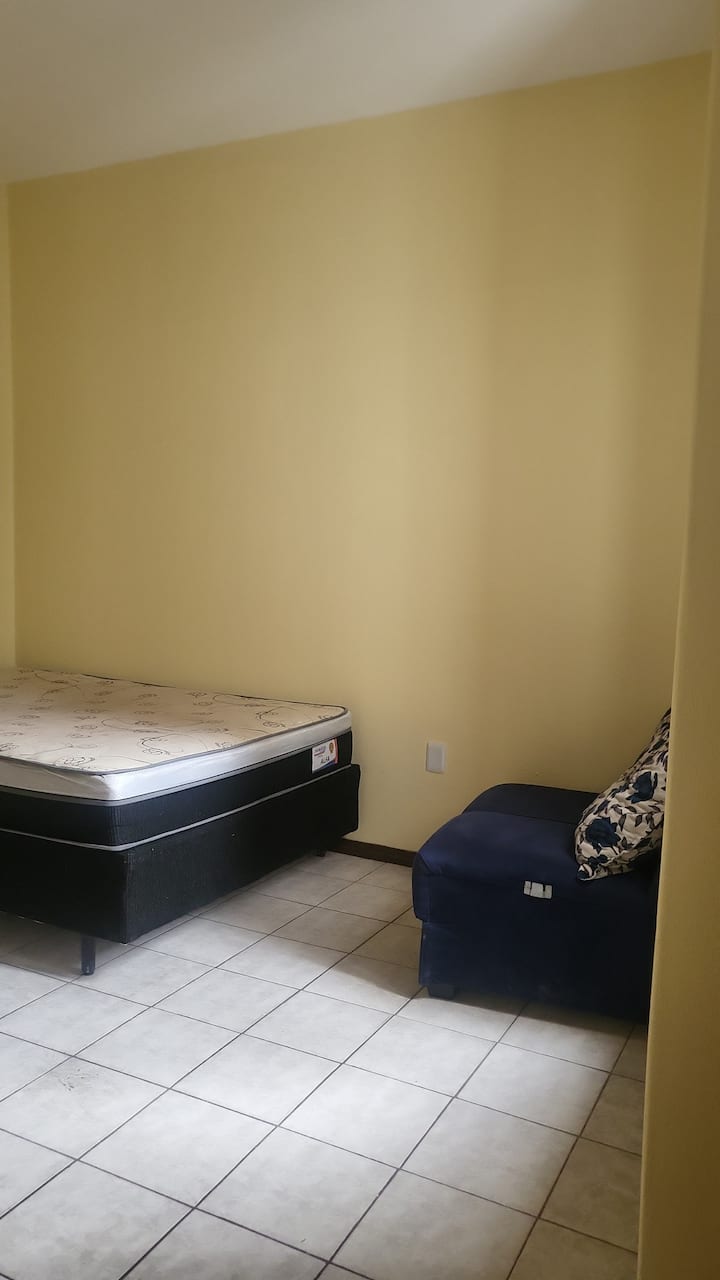 Apartamento Av. Rio Branco,  Centro Santa Maria. - Santa Maria