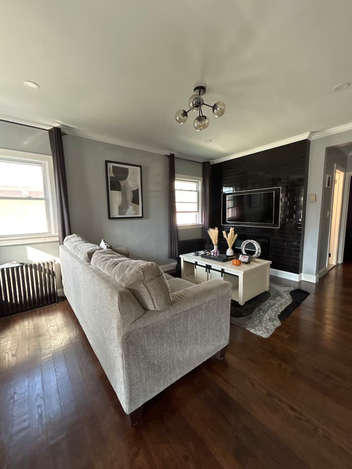 Modern 2-bedroom Apt In Elmont Near Ubs & Jfk - Valley Stream, NY