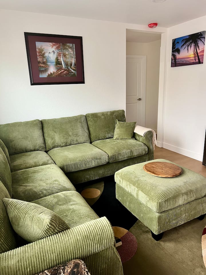 House In Downey - Downey, CA