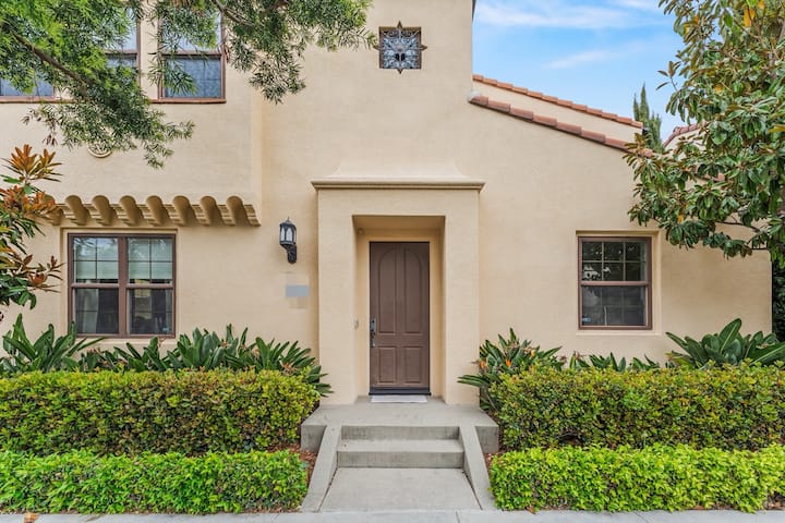 Irvine Cypress Single House - Lake Forest, CA