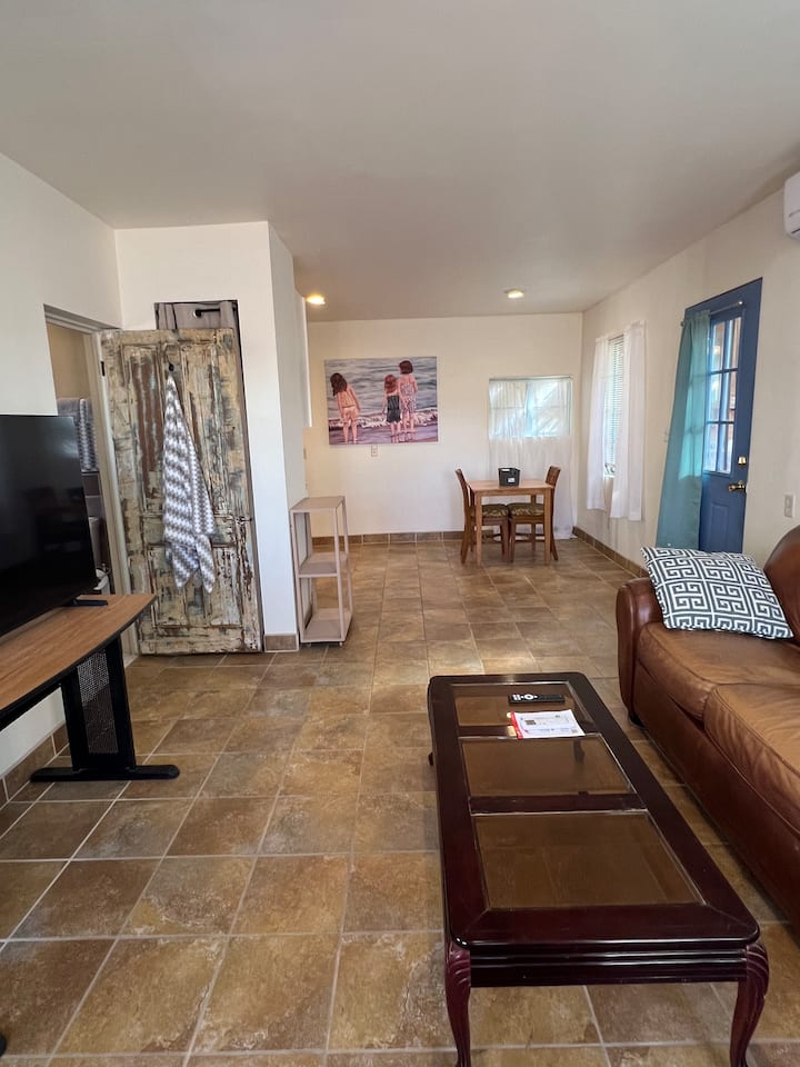 Santa Fe Charmer - Why, AZ