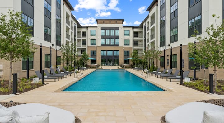 Stylish Apt W/ Easy Drive To Downtown & Airport - Austin, TX
