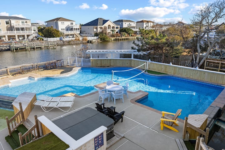 Waterfront -Kids Kingdom -With Indoor/outdoor Pool - Sandbridge Beach, VA
