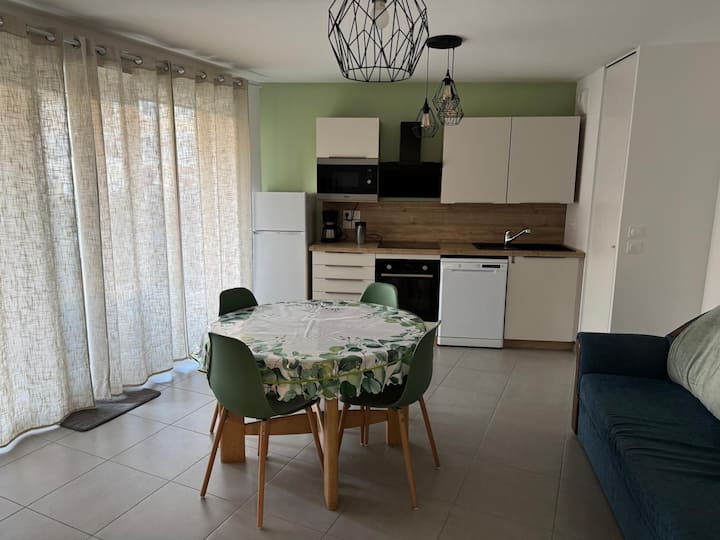 Bel Appartement Neuf (Parking). 20 Minutes De Lyon - Villette-d'Anthon