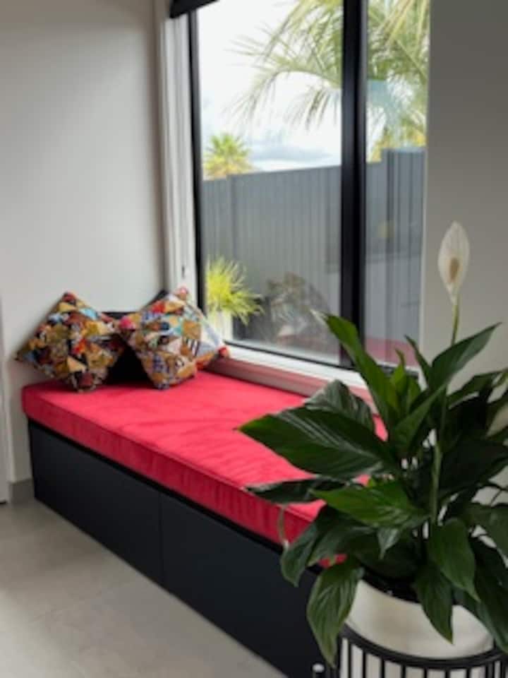 Whispering Palms Papamoa Beach - Papamoa