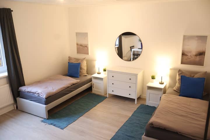 Schönes Business Apartment Mit Drei Schlafzimmern - Bordesholm