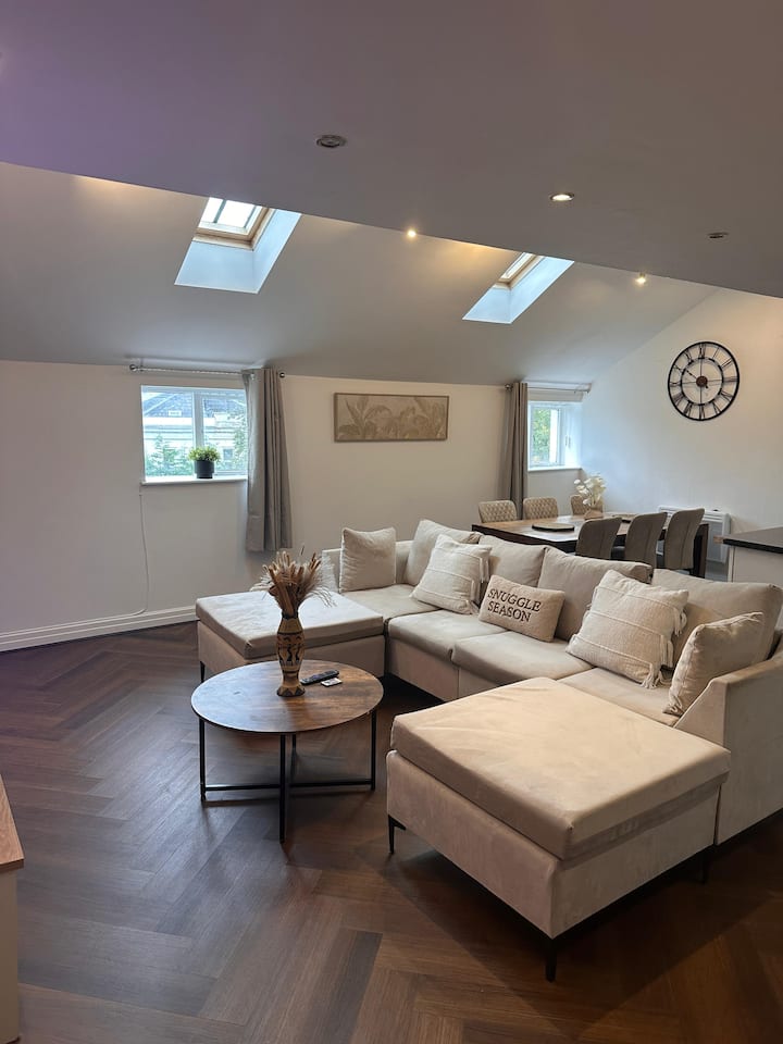 Luxury 3 Bed Apartment In Liverpool - Liverpool