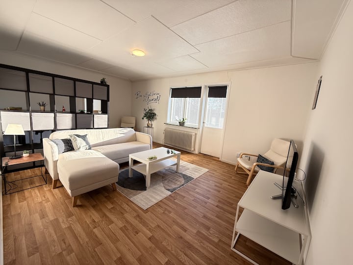 Comfortabel Verblijf Met 3 Kamers In ÖStavall - Ånge